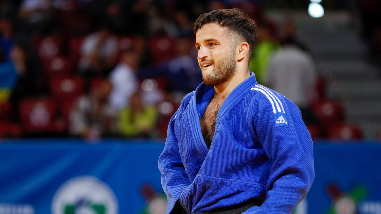 Judoka Tsjakadoea gediskwalificeerd op WK omdat hij hoofd gebruikt bij worp | Sport Overig | NU.nl