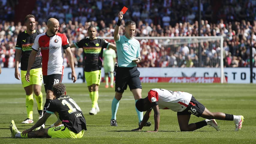 Feyenoord-verdediger Read definitief vrijgesproken na rode kaart tegen PSV | Voetbal | NU.nl