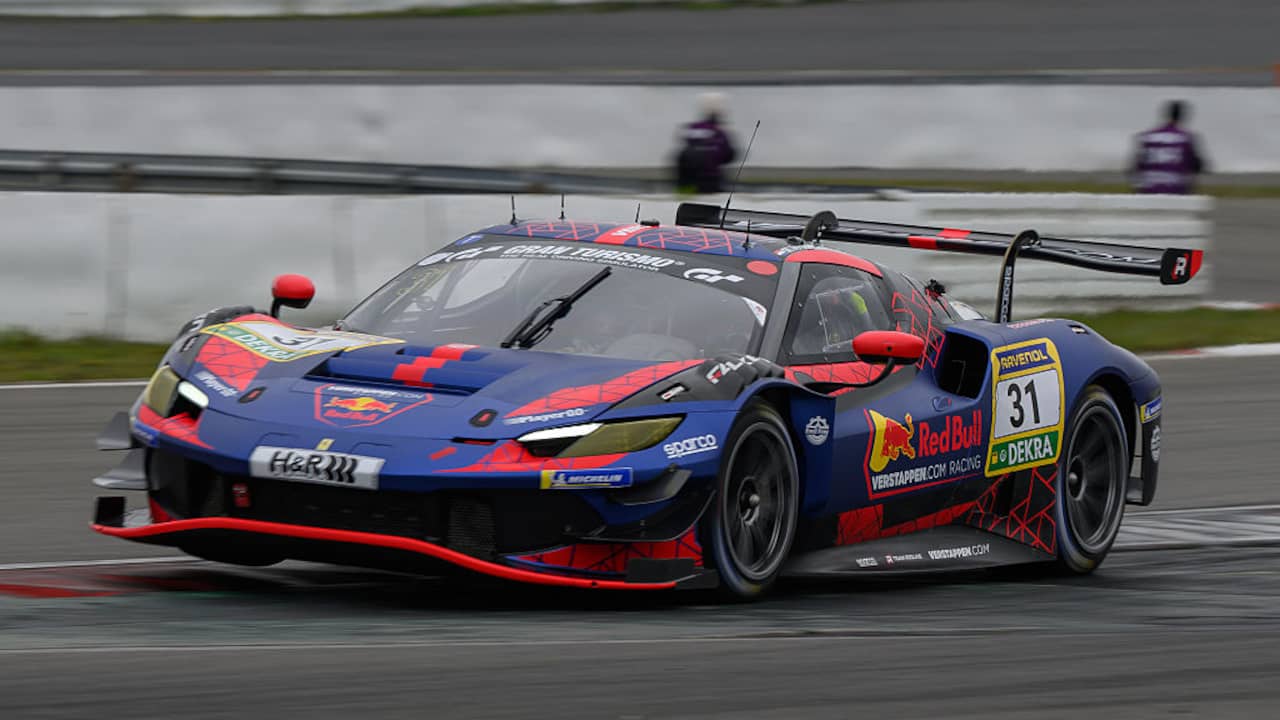 Verstappen wint met speels gemak bij GT3-debuut op Nürburgring-Nordschleife | Formule 1 | NU.nl