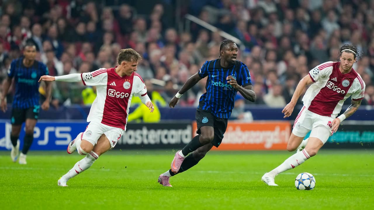 Thuram kopt raak vanuit hoekschop tegen Ajax in Champions League | NU.nl