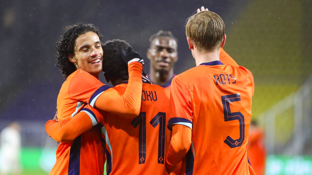 Jong Oranje ontsnapt aan nieuwe zeperd in EK-kwalificatie ondanks rood keeper | Voetbal | NU.nl