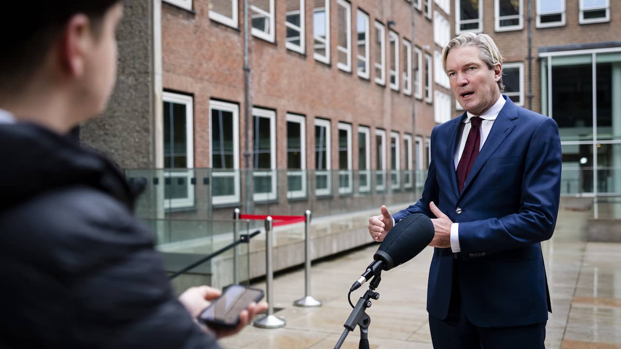 Ministers reageren op Schoof: 'We doen genoeg voor veilige verkiezingen' | Tweede ...