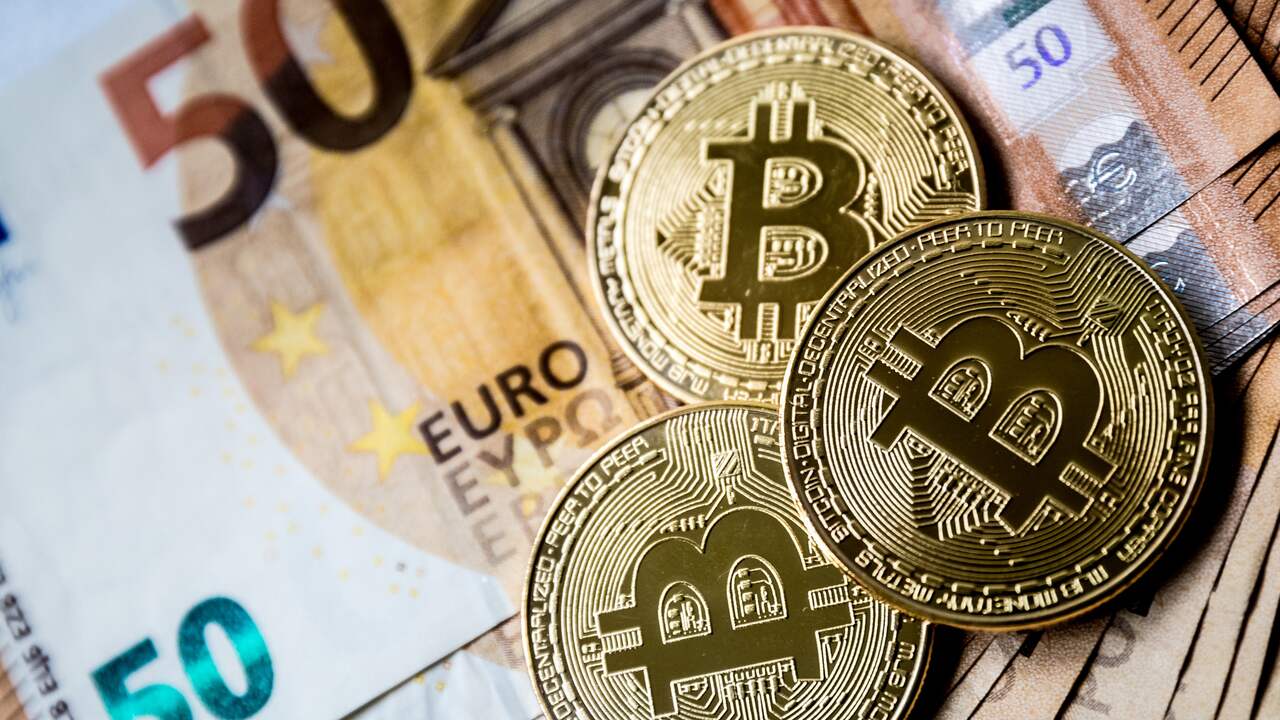 Bitcoinfortuin is nu nog onzichtbaar voor fiscus, maar verzwijgen is gevaarlijk | Economie | NU.nl