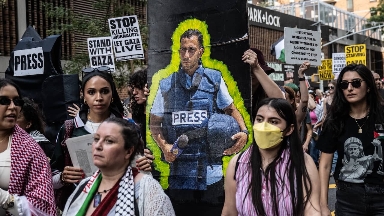 Internationale media op zwart uit protest tegen dood journalisten in ...