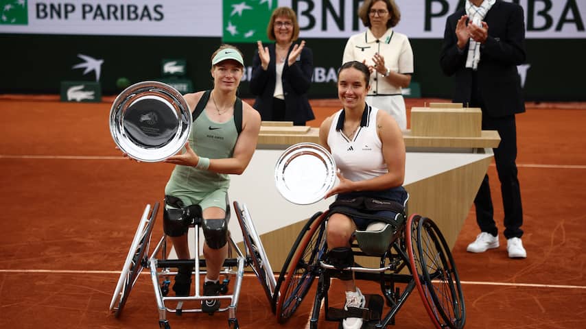 Rolstoeltennisster Diede de Groot wint Roland Garros voor zesde keer ...