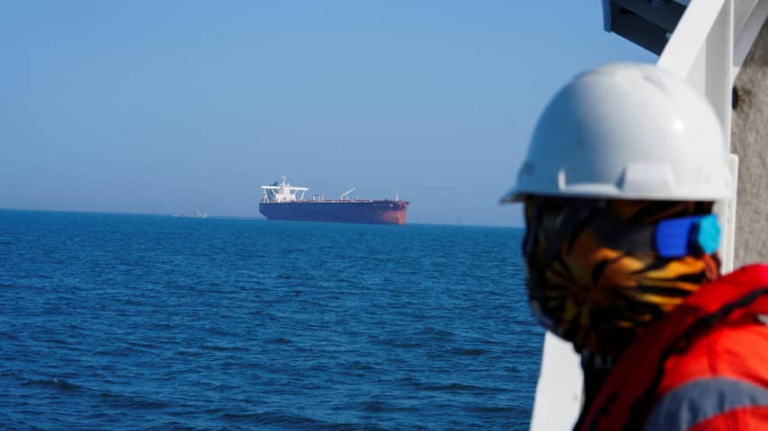 Konvooi tankers vaart door Straat van Hormuz, Iran dreigt met nieuwe ...