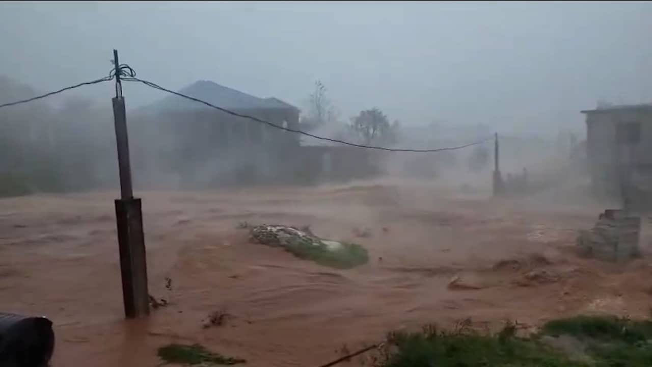 Orkaan Melissa aan land in Cuba met windsnelheden tot 195 kilometer per ...