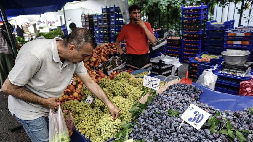 Turkse economie groeit in vierde kwartaal en komt uit recessie ...