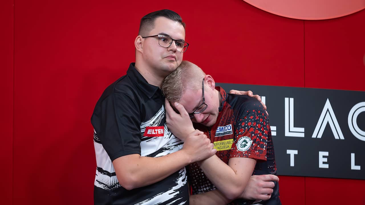Van Veen volgt Littler op met wereldtitel darts junioren, tegenstander ...