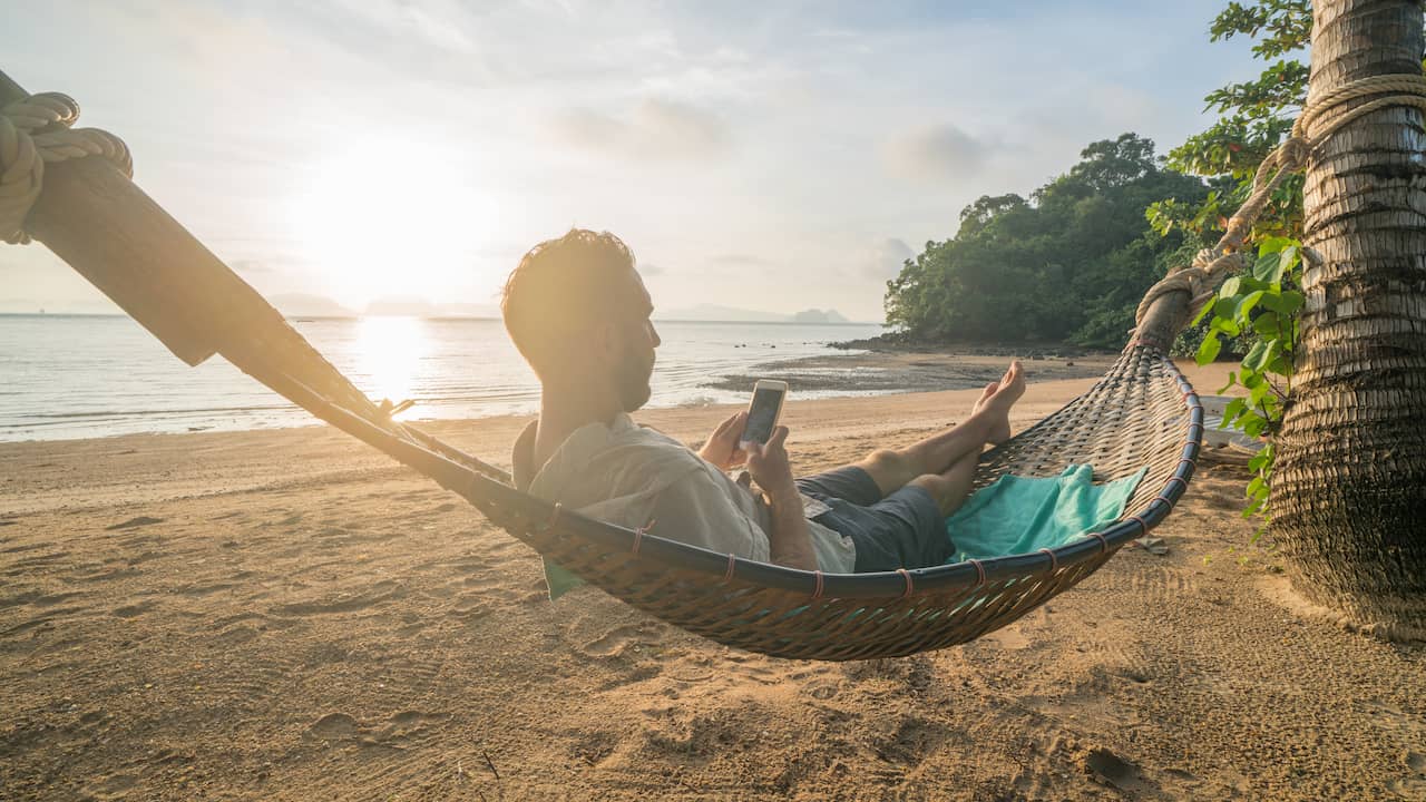 Roamen op vakantie nog steeds 'eng', en dat is soms terecht | Slimmer ...