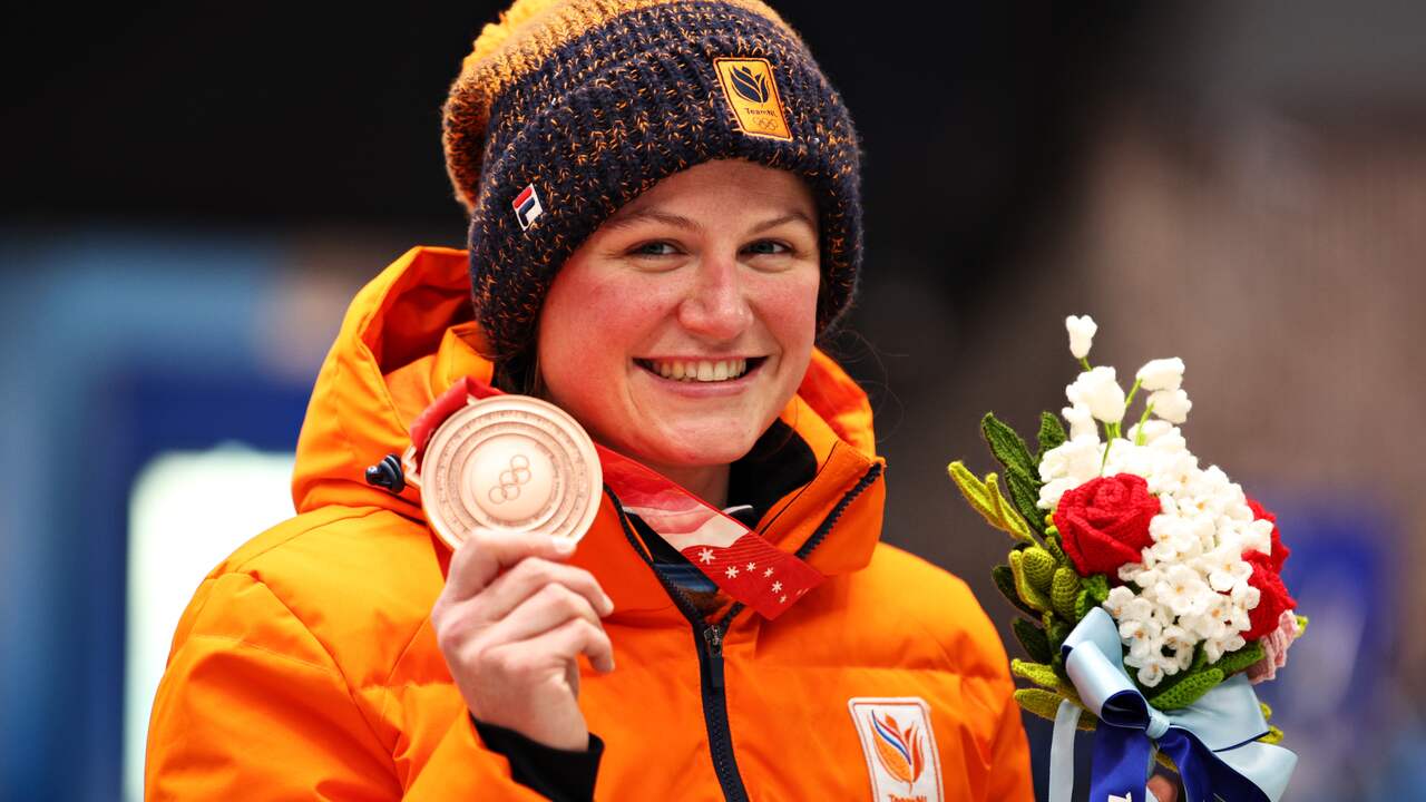 Bos hoopt op meer skeletonsters na historisch brons: 'Nederland kan dit ...