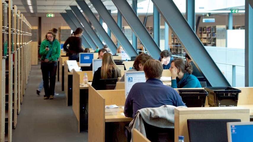 Basisbeurs voor studenten komt terug met brede steun Eerste Kamer ...