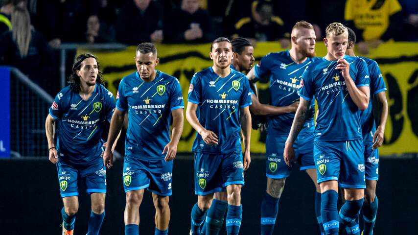 Kuijt trots op wederopstanding ADO: 'We zijn paar keer op onze bek gegaan' | Voetbal | NU.nl