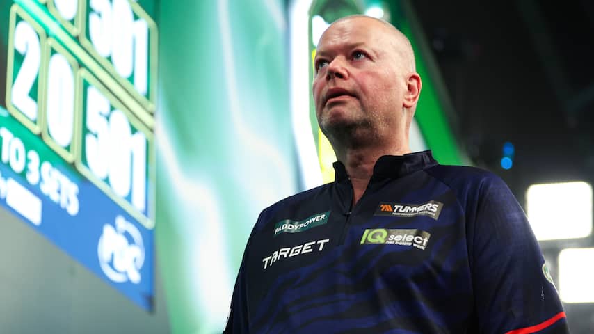 Hoe laat speelt Van Gerwen de WK-finale tegen Littler? Bekijk het hier ...