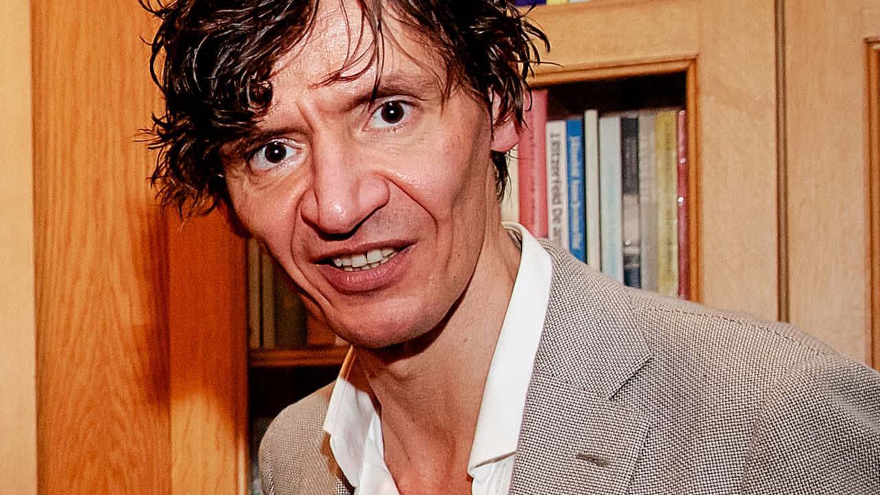 Recensieoverzicht: Nieuwe Peter Buwalda 'overtreft Bonita Avenue ...