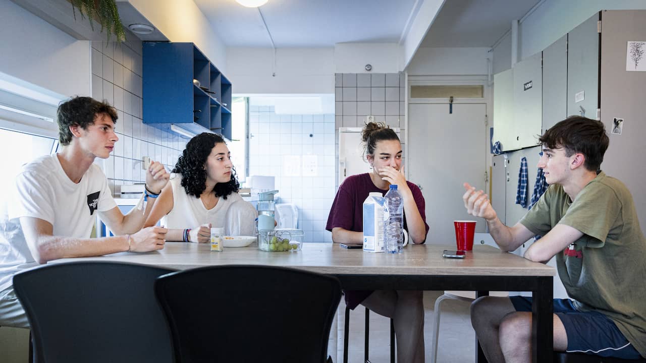Jongeren hebben geldproblemen door weinig inkomsten en vele leningen ...