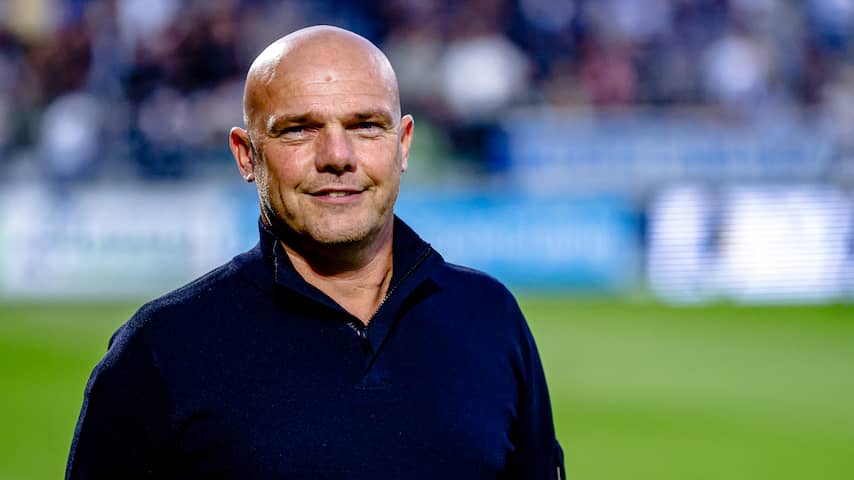 Overzicht: De trainerscarrousel in de Eredivisie | Voetbal | NU.nl