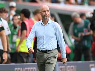 Erik ten Hag al na twee Bundesliga-wedstrijden ontslagen bij Bayer Leverkusen | Voetbal | NU.nl