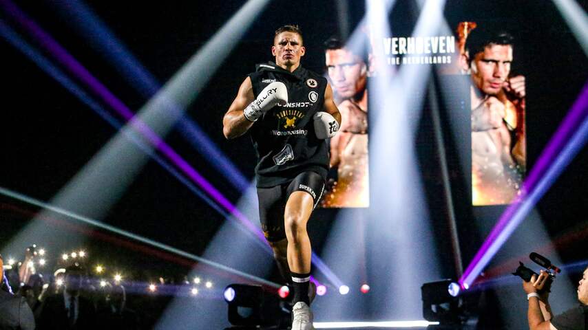 De mooiste foto's van het meeslepende gevecht van Verhoeven | Sport ...