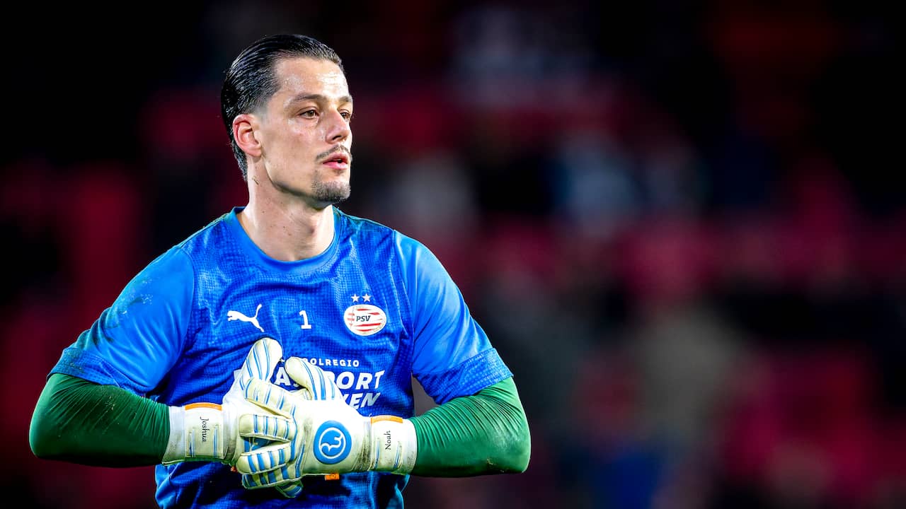 PSV-doelman Nick Olij maanden uit de roulatie: 'Dit nieuws komt hard ...