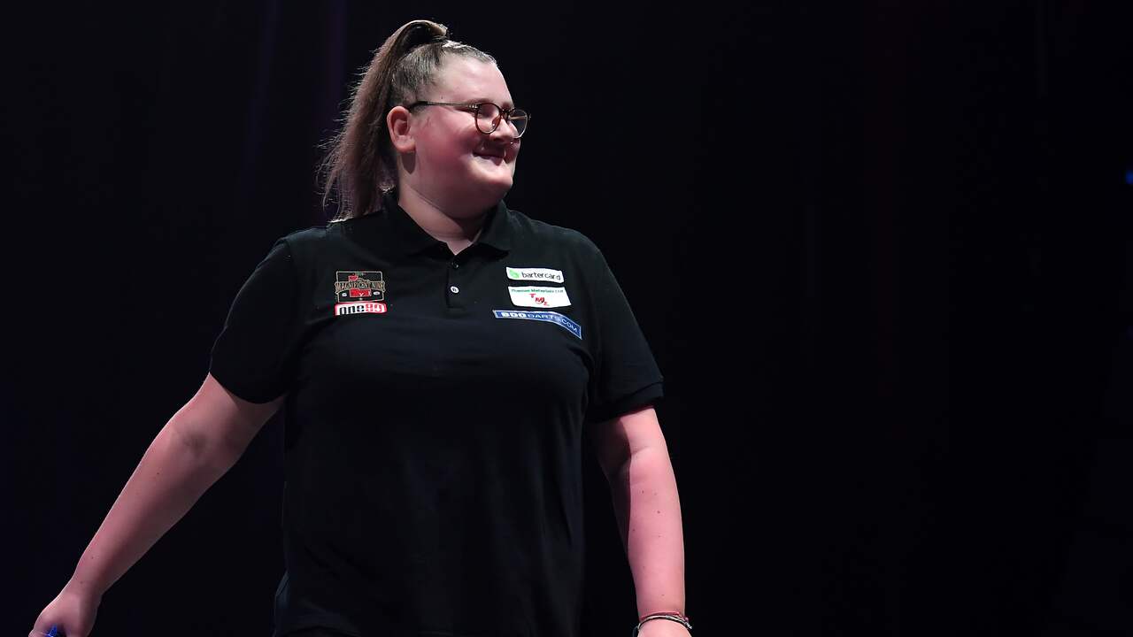 Toptalent Greaves (18) ten koste van Sherrock als tweede vrouw naar WK ...