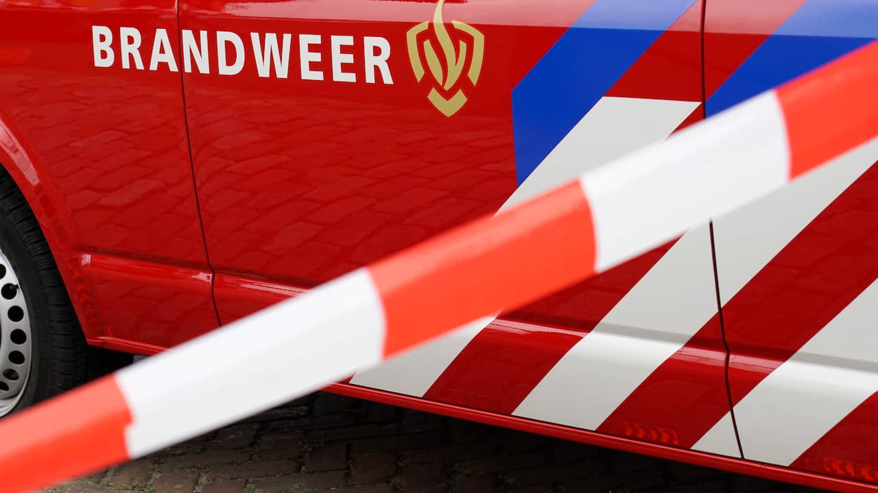 Politie onderzoekt brand in restaurant Wijdenes met racistische teksten ...