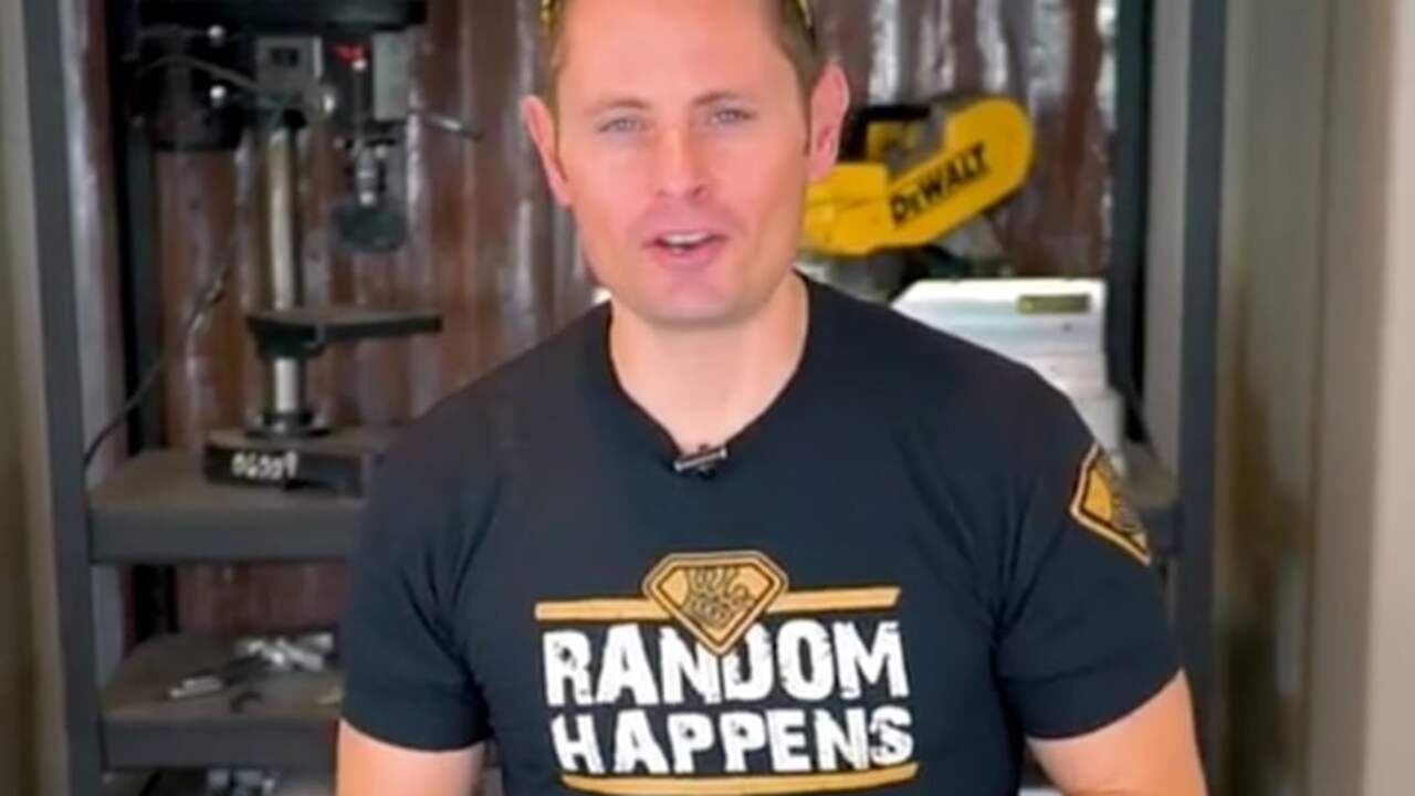 YouTube-ster The King of Random (38) overleden na paraglideongeluk ...