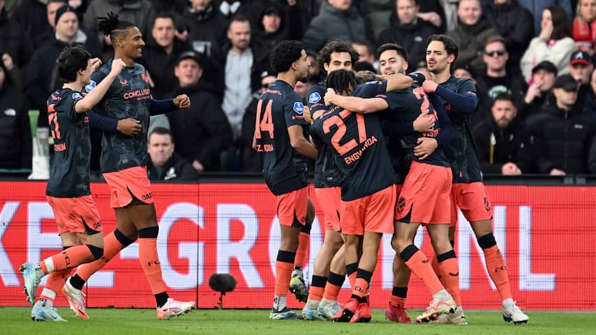 Feyenoord verliest thuis verrassend van FC Utrecht bij rentree Haller | Voetbal | NU.nl