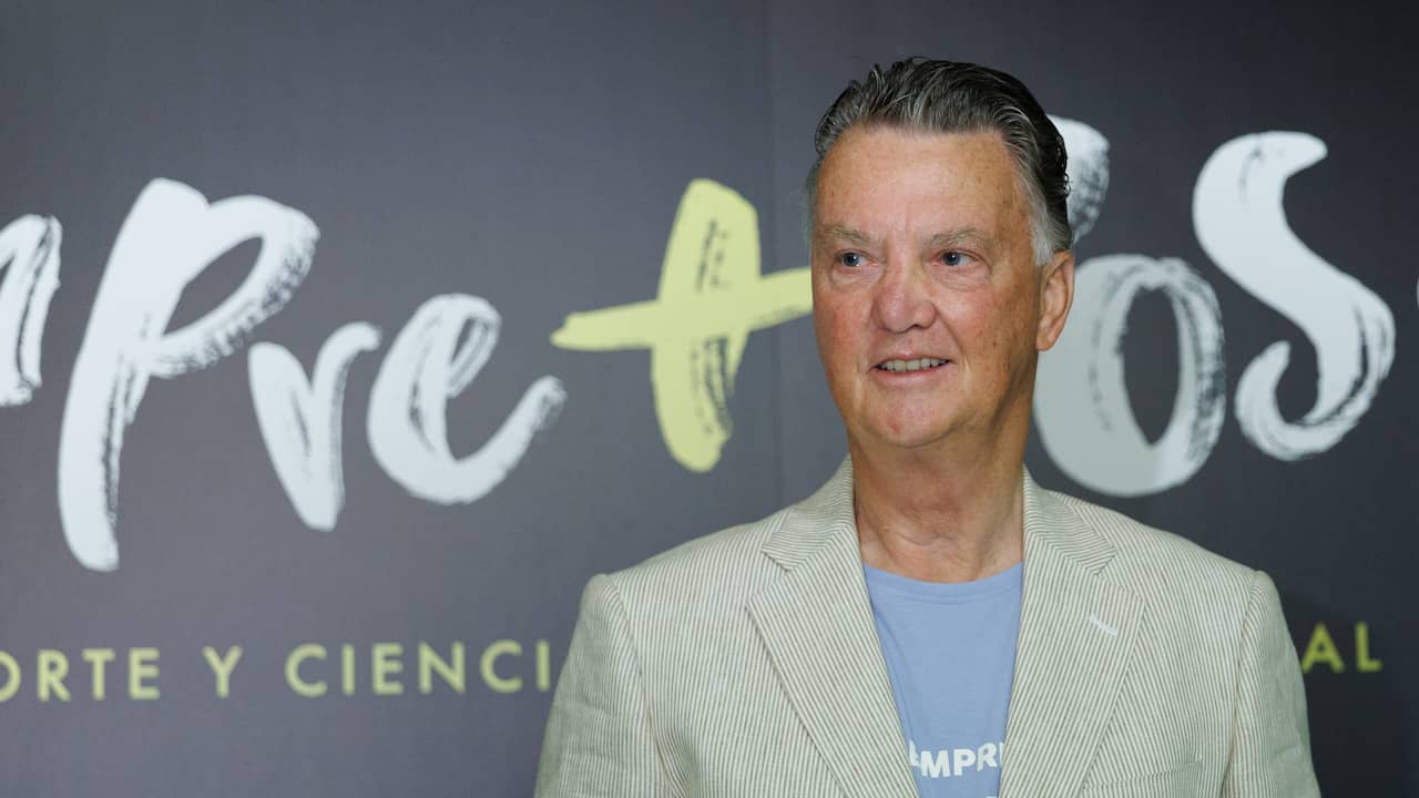 Van Gaal komt met positieve update over gezondheid: 'Geen last van ...