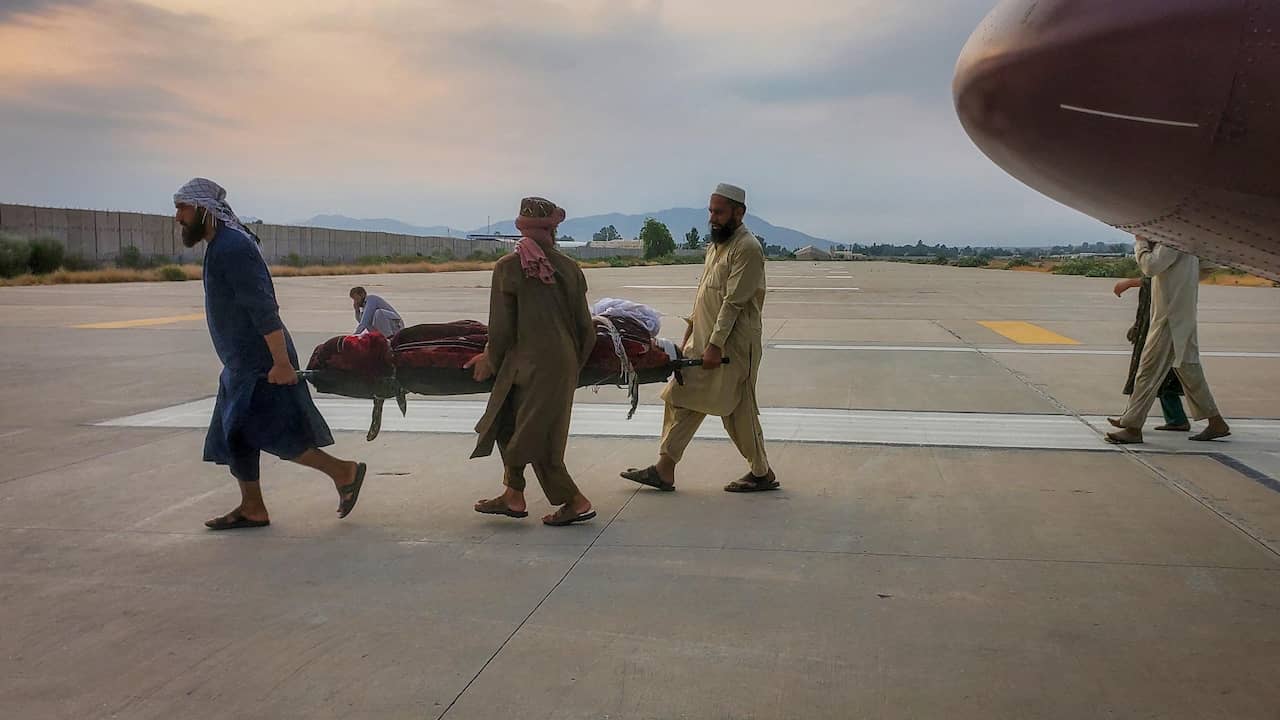 Hulporganisaties naar bevingsgebied, maar hulp bieden in Afghanistan is ...