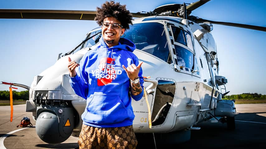 Ronnie Flex, Maan en Marco Borsato op Vliegende Vrienden | Muziek | NU.nl