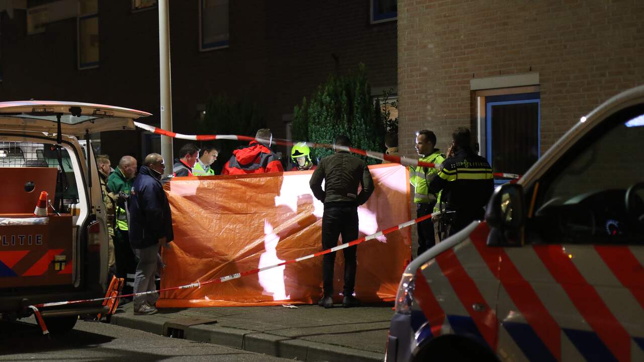 OM eist 25 en 28 jaar cel voor doodschieten mannen Hellevoetsluis | Binnenland | NU.nl