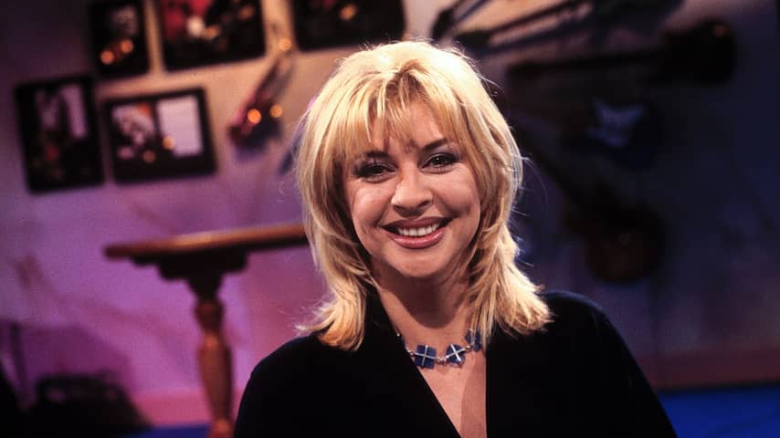 Televisie, radio en zingen: veelzijdige Manuëla Kemp deed het allemaal ...