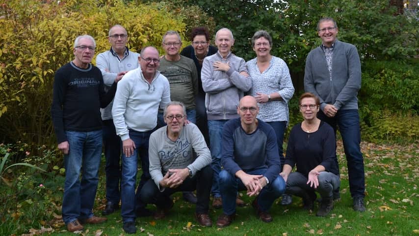 Opgroeien met 10, 14 of 18 broers en zussen: 'Uitschuiftafel van 6 ...