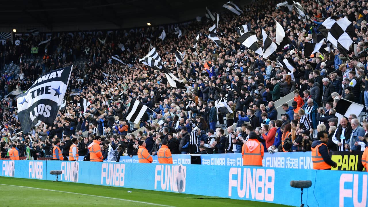 De Engelse voetbalwet: hoe supportersgeweld daar wordt voorkomen ...