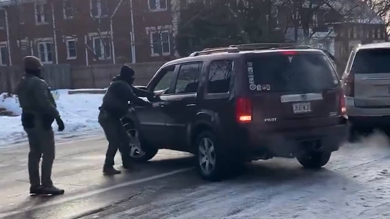 Vrouw die werd gedood door ICE-agenten in Minneapolis had drie kinderen ...