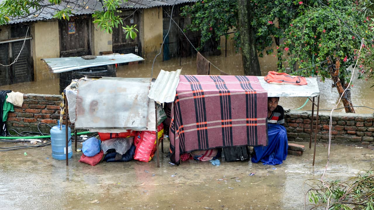 Dodental na hevige moessonregens in Nepal opgelopen tot dertig ...