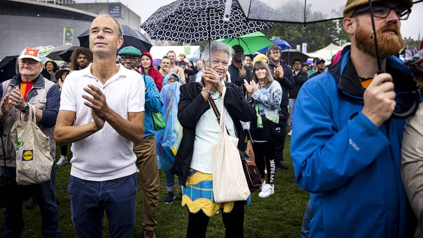 Koning Willem-Alexander biedt excuses aan voor het slavernijverleden | Binnenland | NU.nl