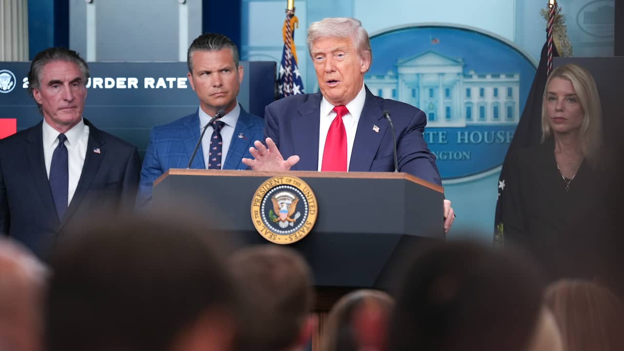 Trump wil bij ontmoeting met Poetin grondgebied terugkrijgen voor ...