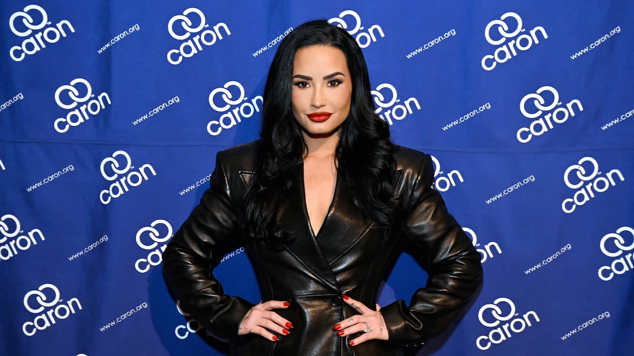 Demi Lovato brengt op 24 oktober haar negende studioalbum uit | Muziek ...