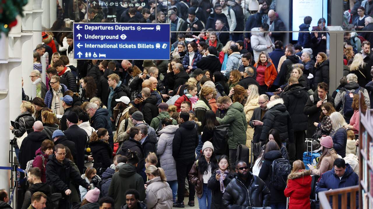 Alle treinen van Eurostar rijden weer, drukte op stations verwacht | Economie | NU.nl