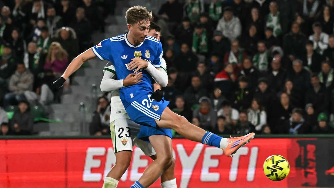 Dean Huijsen scoort voor Real Madrid uit kluts na hoekschop | NU.nl