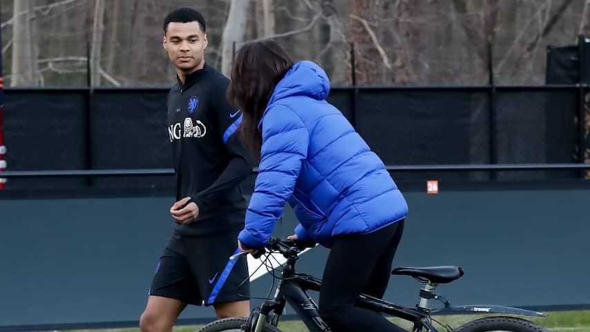 Onervaren keepers en zeven Ajacieden: deze spelers gaan naar Qatar ...