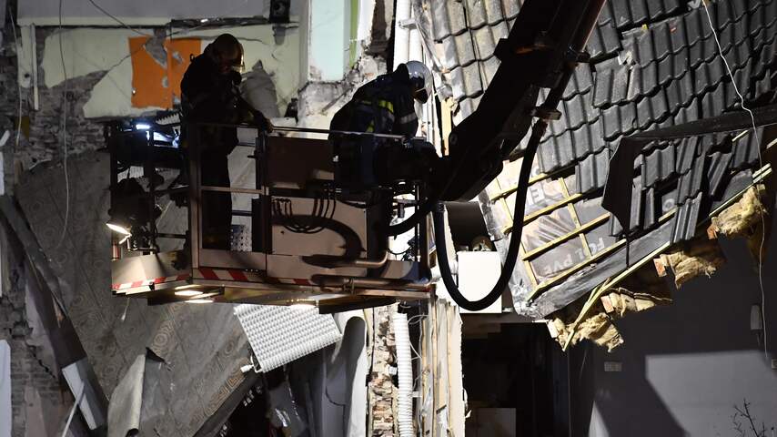 Veertien gewonden door instorten gebouw in Antwerpen na explosie ...