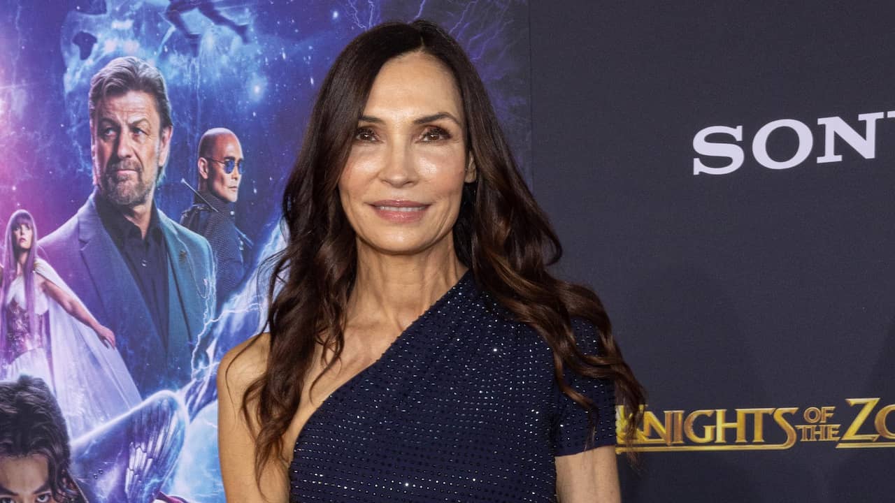 Famke Janssen speelt haar eerste Nederlandse rol in nieuwe Netflix ...