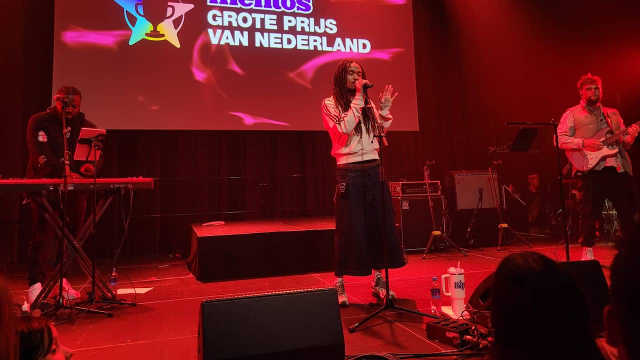 Jaïr Faria is de laatste finalist van de avond | NU.nl