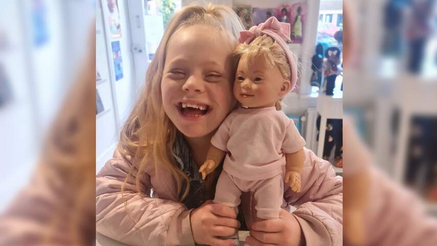 Wereldverbeteraars: Ellen (55) verkoopt inclusieve poppen: 'Moet ...