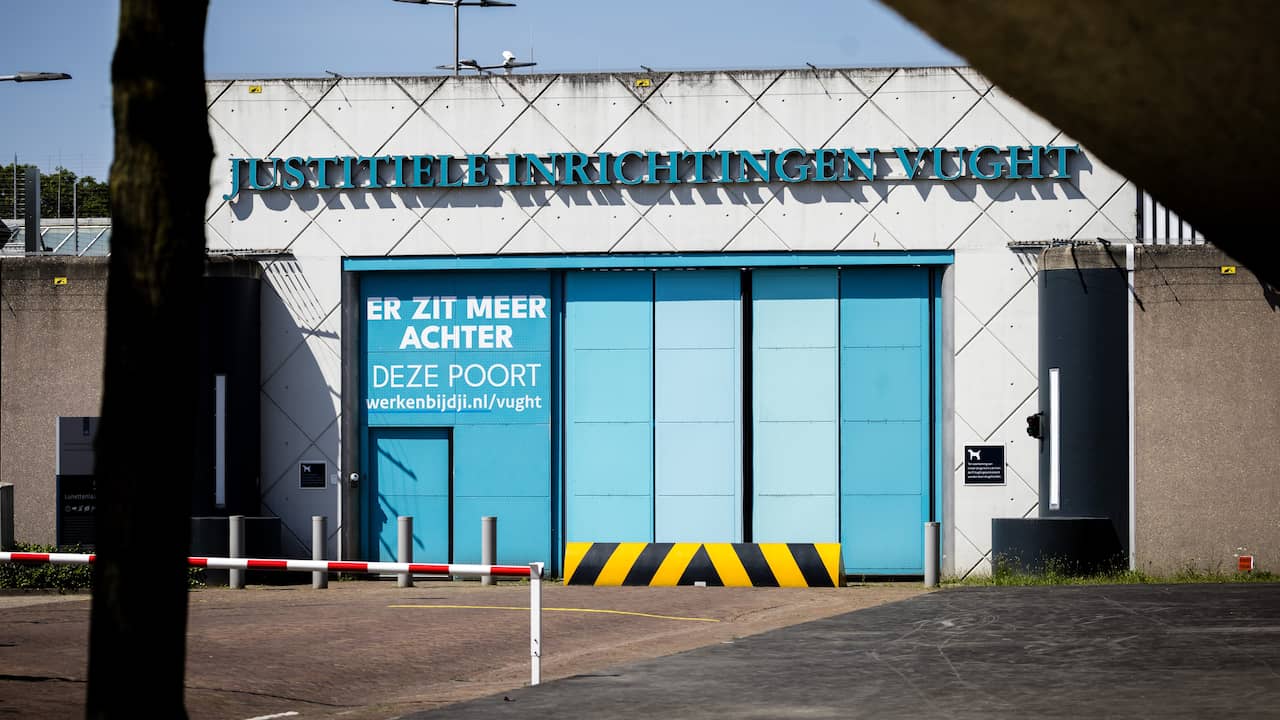 Veiligheidsmaatregelen rond extra beveiligde gevangenis in Vught ...