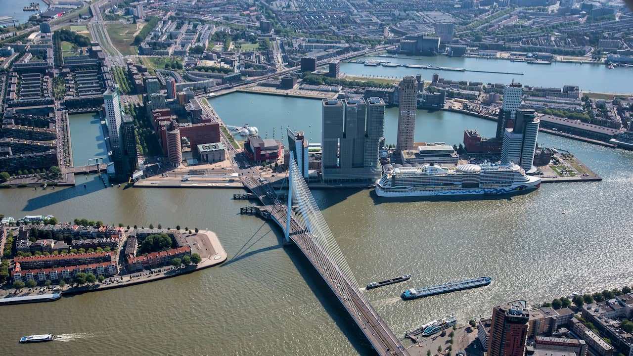 Wandelen en fietsen langs rivieren in Rotterdam steeds populairder ...