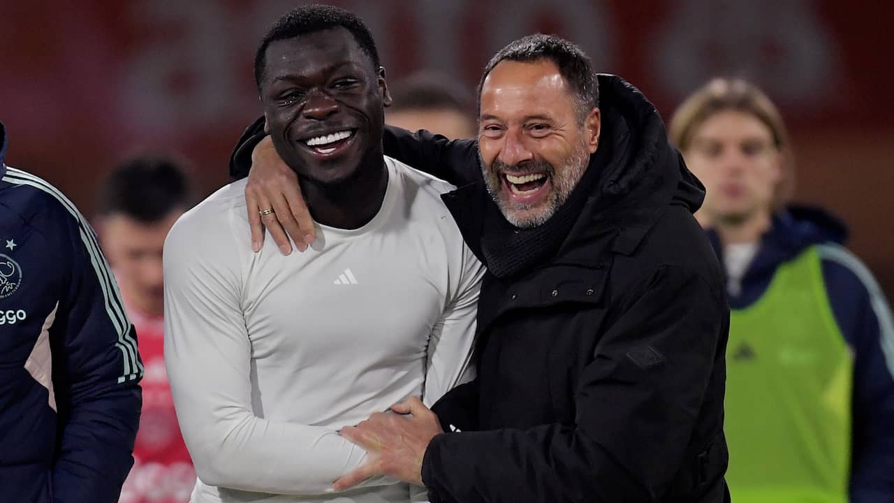 Van 't Schip zegt dat Brobbey wél hulp Van Basten wilde: 'Marco appte: geen zin' | Voetbal | NU.nl